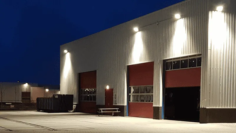 Ultimate Warehouse Lighting Guide: Fixtures & Expert Tips