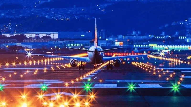 The Guide To Airport Runway Lights Color And Spacing